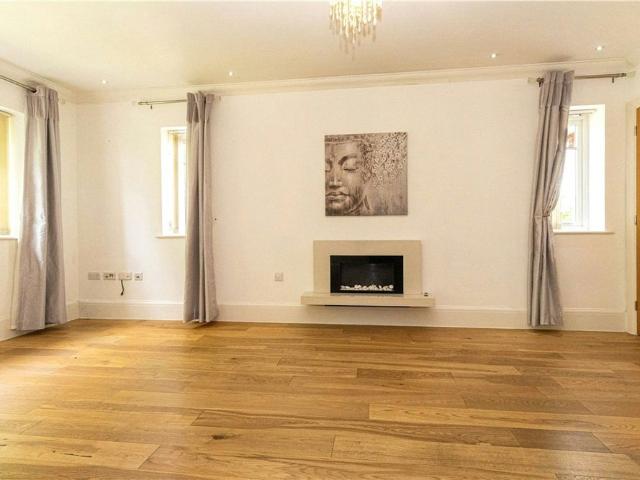 Leyton Road, Harpenden, Hertfordshire, AL5 2HU