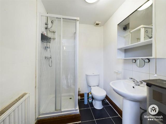 Leytonstone Road, Stratford London, E15 2 bed apartment to rent £1,700 pcm £392 pw