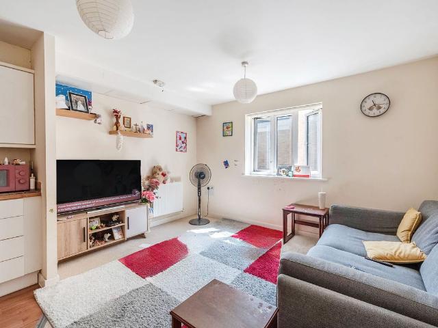 Ley Farm Close, Watford, Watford WD25, 1 bed flat to rent, £1,296 pcm | PrimeLocation
