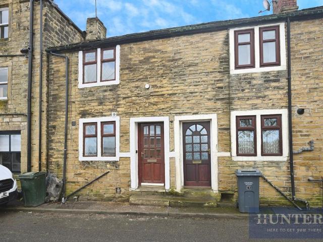 Ley Fleaks Road, Bradford BD10, 1 bed terraced house to rent, £700 pcm | PrimeLocation