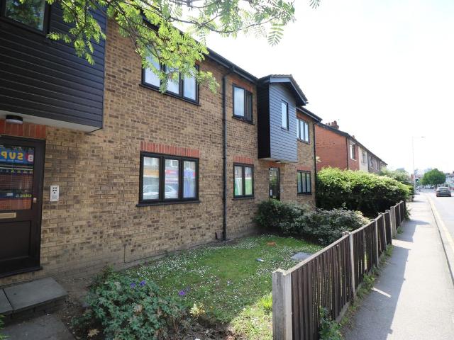 Ley Street, Ilford IG1, 1 bed flat to rent, £1,300 pcm | PrimeLocation