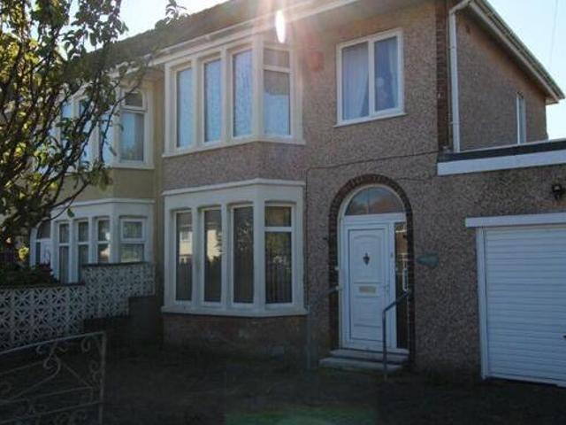 Leyburn Avenue, Fleetwood, 3 Bedroom End