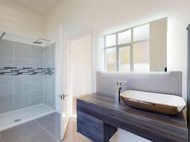 Leyburne Road,Dover, CT16