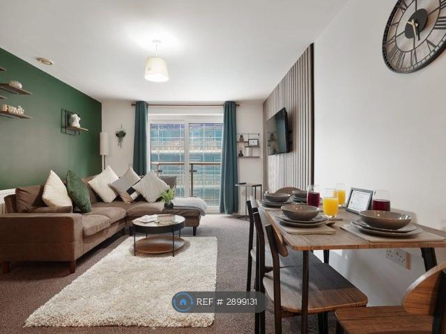 Leylands Road, Leeds LS2, 2 bed flat to rent, £1,150 pcm | PrimeLocation