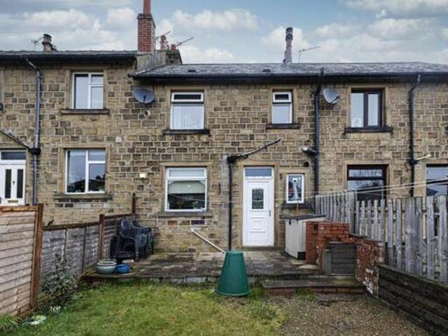 Leymoor Road, Golcar, 2 Bedroom Terraced