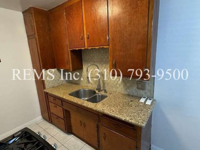 lfo01 1 Bedroom Apartment for Rent at 3580 Brenton Ave, Lynwood, CA 90262 Lynwood