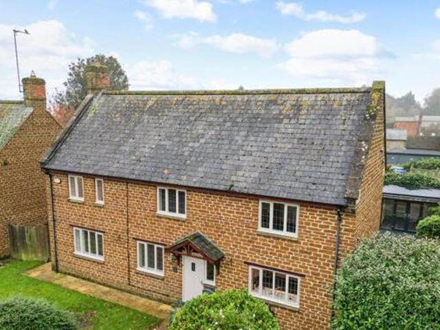 Lime Avenue, Eydon, 4 Bedroom House