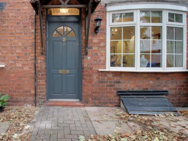 Lime Grove, Cheadle SK8, 2 bed terraced house to rent, £1,350 pcm | PrimeLocation