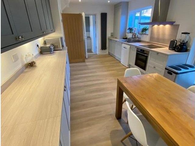 Lime Grove, Guildford GU1, Room to rent, £880 pcm | PrimeLocation