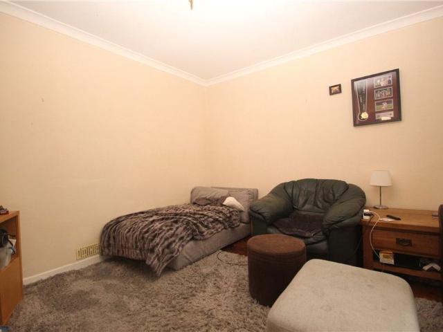 Lime Grove, Guildford, Surrey, GU1 1PQ