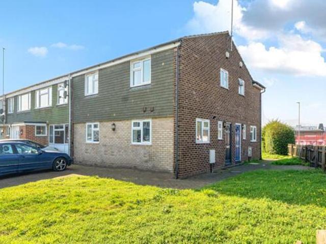 Lime Grove, Sittingbourne, 2 Bedroom End