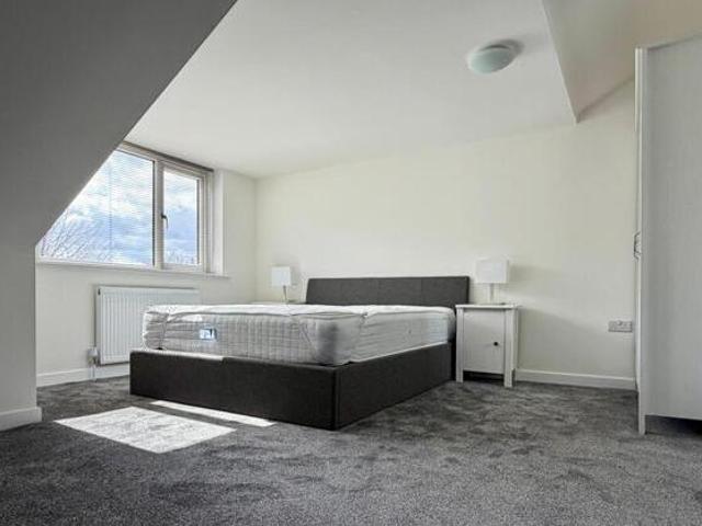 Lime Place, Elizabeth Clyde Close, 3 Bedroom Flat