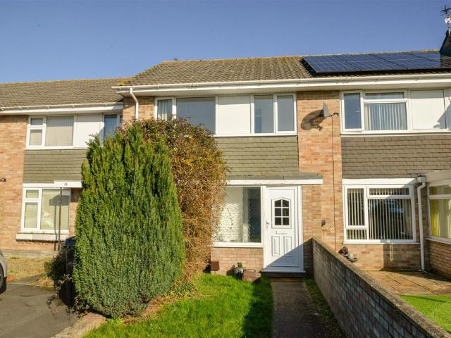Lime Tree Close, Bridgwater TA6 3 bed terraced house to rent £1,249 pcm £288 pw