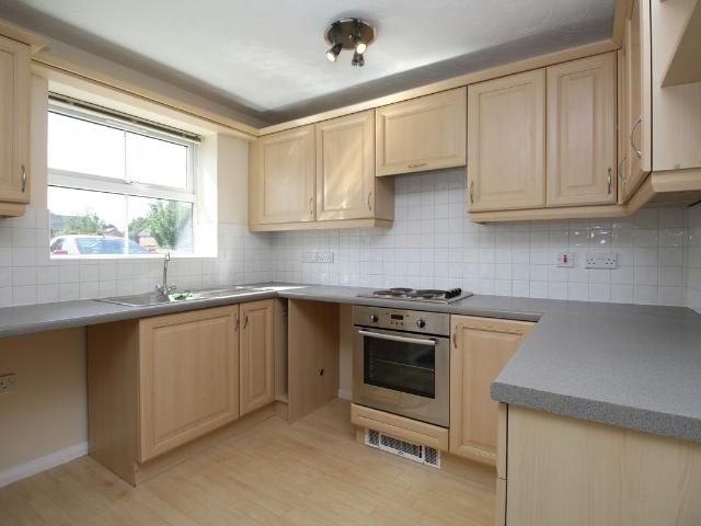 Lime Tree Grove, Loughborough LE11, 2 bed flat to rent, £800 pcm | PrimeLocation