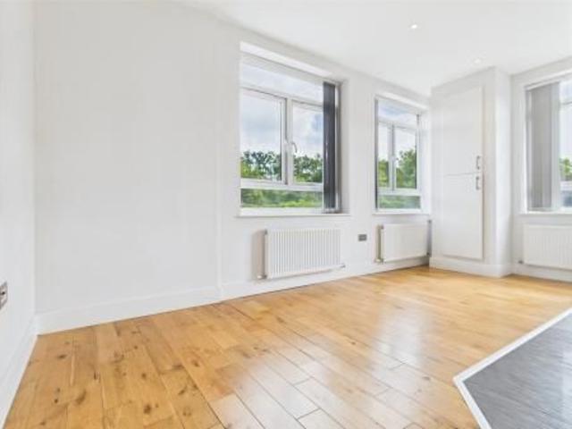 Lime Tree Way, Chineham, Basingstoke, RG24
