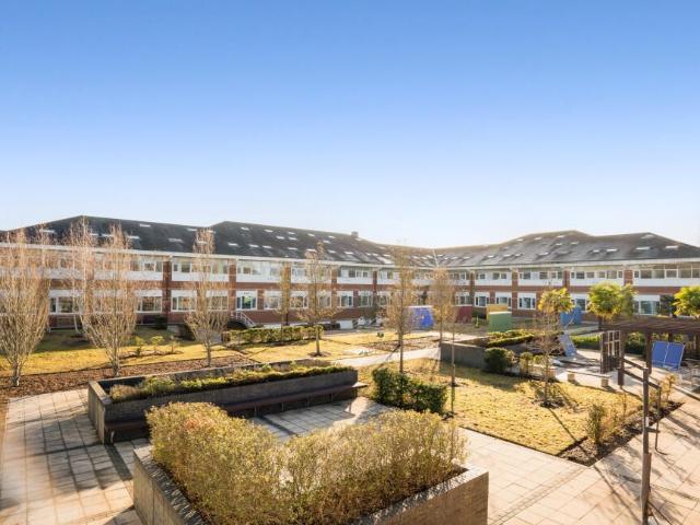 Lime Tree Way, Chineham, Basingstoke RG24, 2 bed flat to rent, £1,025 pcm | PrimeLocation