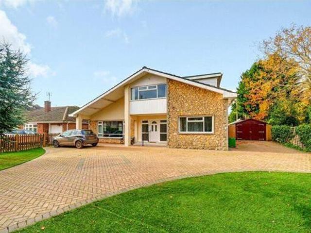 Lime Walk, Long Sutton, 4 Bedroom Detached