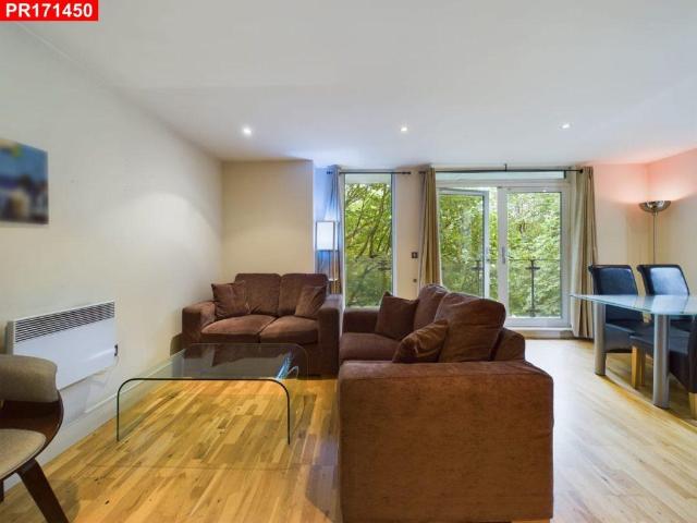 Limehouse – 2 Bedrooms Flat 2 bed flat to rent £2,799 pcm £646 pw