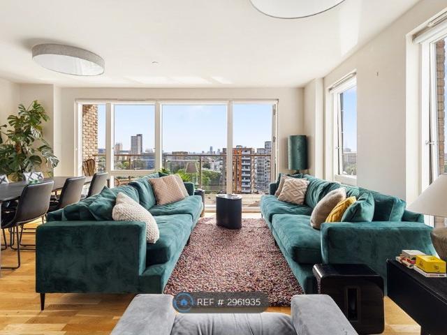Limehouse Cut Canal, London E14, 3 bed flat to rent, £4,500 pcm | PrimeLocation