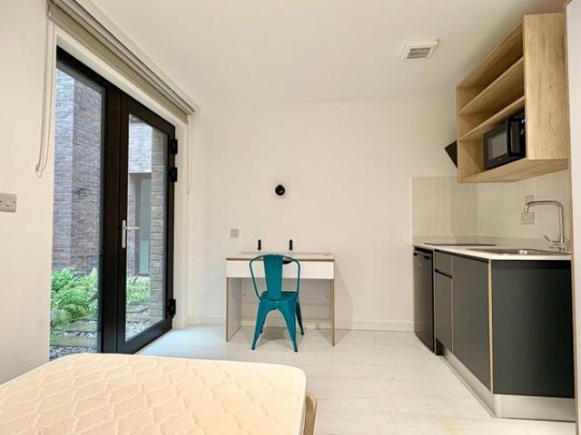 Limehouse Studio Gym, Roof Terrace & Co Work