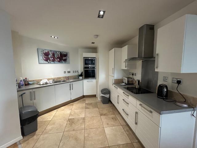 Limeharbour London, E14 Century 21 United Kingdom