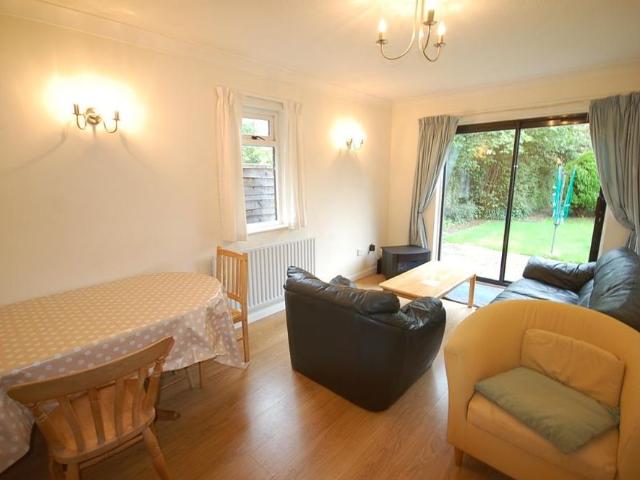 Limes Road, Egham, Surrey, TW20 9QT