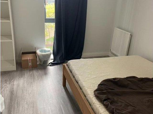 Limesdale Gardens, Edgware HA8, 3 bed flat to rent, £2,050 pcm | PrimeLocation