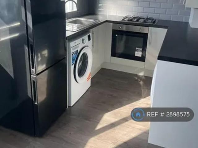 Limesdale Gardens, London, HA8 5FB, United Kingdom | 3 bed house for rent #167549145 | Rentberry