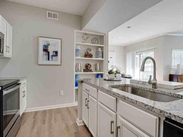 Limestone Ranch 2 Bedroom Apartment for Rent at 650 E Vista Ridge Mall Dr, Lewisville, TX 75067 Vista Ridge