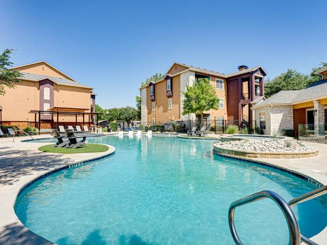 Limestone Ranch 2 Bedroom Apartment for Rent at 650 E Vista Ridge Mall Dr, Lewisville, TX 75067 Vista Ridge