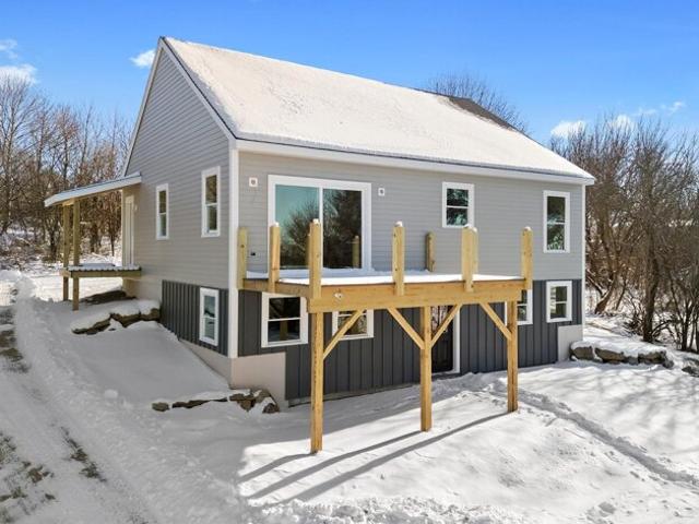 Limerock St, Rockland, Home For Sale