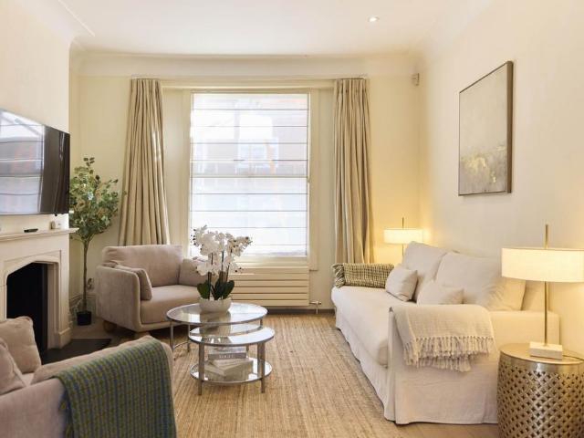Limerston Street, Chelsea SW10 5 bed house to rent £19,998 pcm £4,615 pw