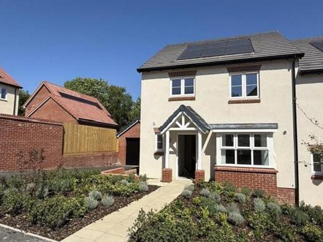 Limers Lane, Northam, 3 Bedroom House