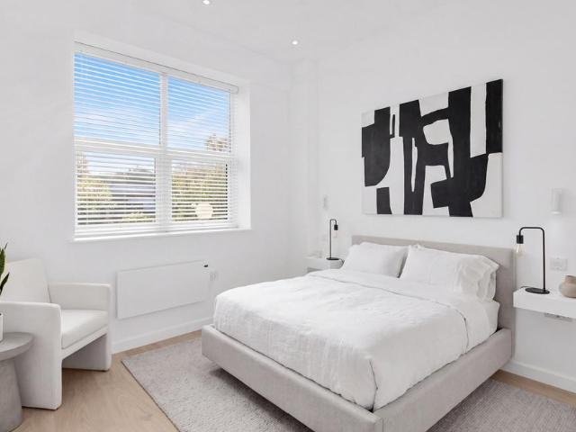 LIMITED OFFER: £500.00 RENT. 1 bed flat to rent £1,150 pcm £265 pw
