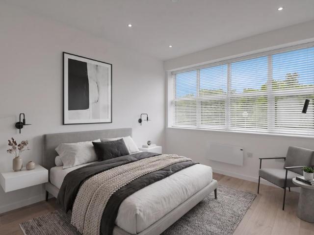LIMITED OFFER: £500.00 RENT. 1 bed flat to rent £1,120 pcm £258 pw
