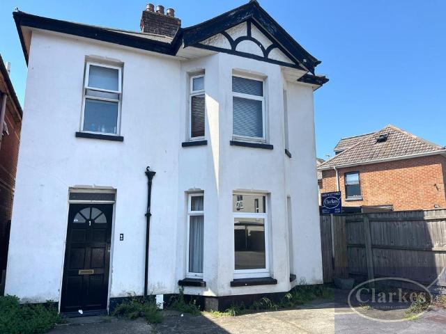 Limited road, Winton 5 bed detached house to rent £2,300 pcm £531 pw