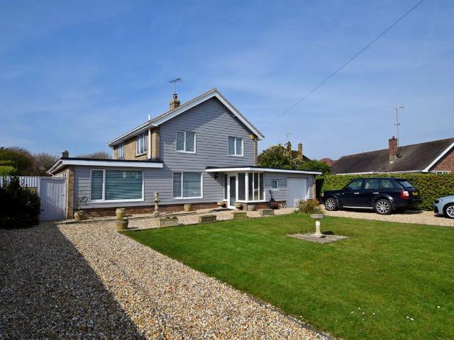 Limmard Way, Bognor Regis, West Sussex PO22, 5 bed detached house to rent, £3,000 pcm | PrimeLocation