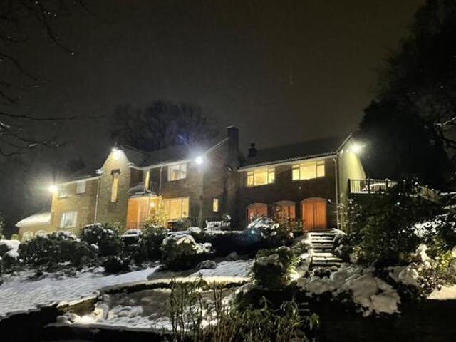 ´´linton House´´, Avenue Des Hirondelles, 5 Bedroom Detached