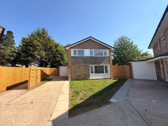 Linton Place, Linton On Ouse, York YO30, 4 bed detached house to rent, £1,675 pcm | PrimeLocation