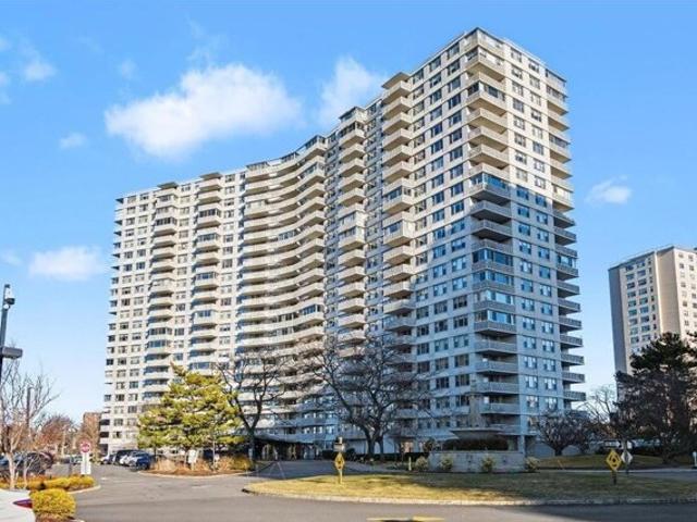 Linwood Ave Apt C, Fort Lee, Condo For Sale