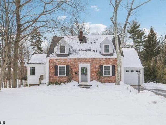 Linwood Ave, Midland Park, Home For Sale