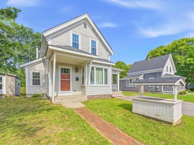 Linwood St, Holbrook, Home For Sale