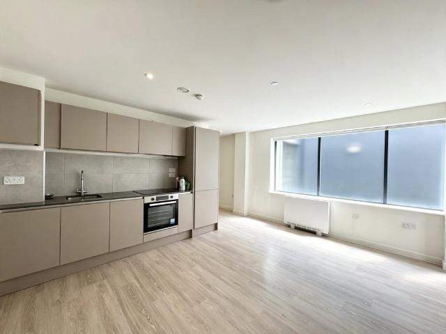 Linacre House, Exeter EX1 1 bed apartment to rent £1,325 pcm £306 pw