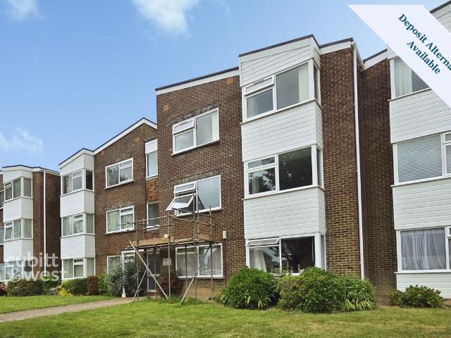 Lincett Avenue, Worthing BN13, 2 bed flat to rent, £1,400 pcm | PrimeLocation