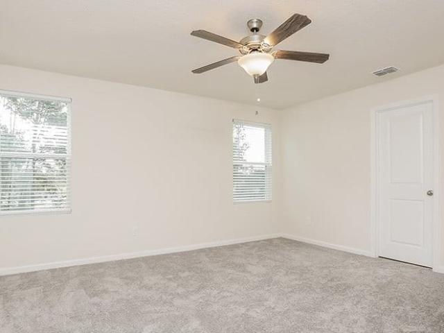 Lincoln Oaks 4 Bedroom Apartment for Rent at 2003 Buckhanon Trl, Deland, FL 32720