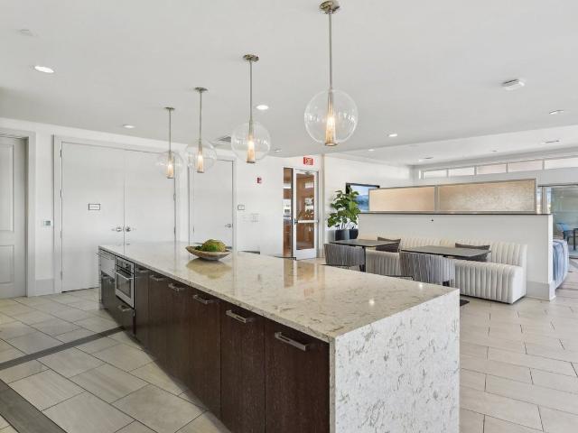Lincoln at Dilworth 2 Bedroom Apartment for Rent at 905 Kenilworth Ave, Charlotte, NC 28204 Dilworth