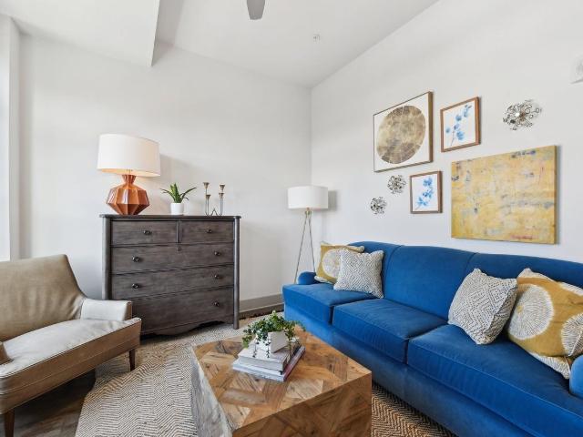 Lincoln at Dilworth 2 Bedroom Apartment for Rent at 905 Kenilworth Ave, Charlotte, NC 28204 Dilworth