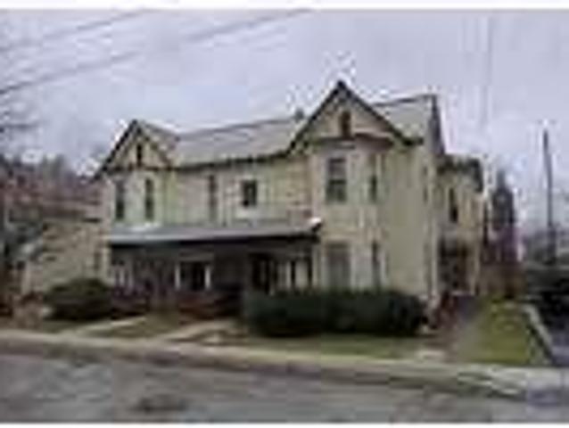 Lincoln Ave