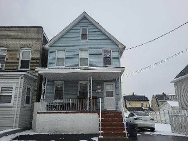 Lincoln Ave
