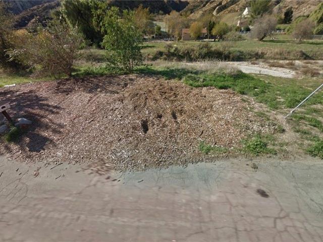 Lincoln Ave, Val Verde, CA 91384